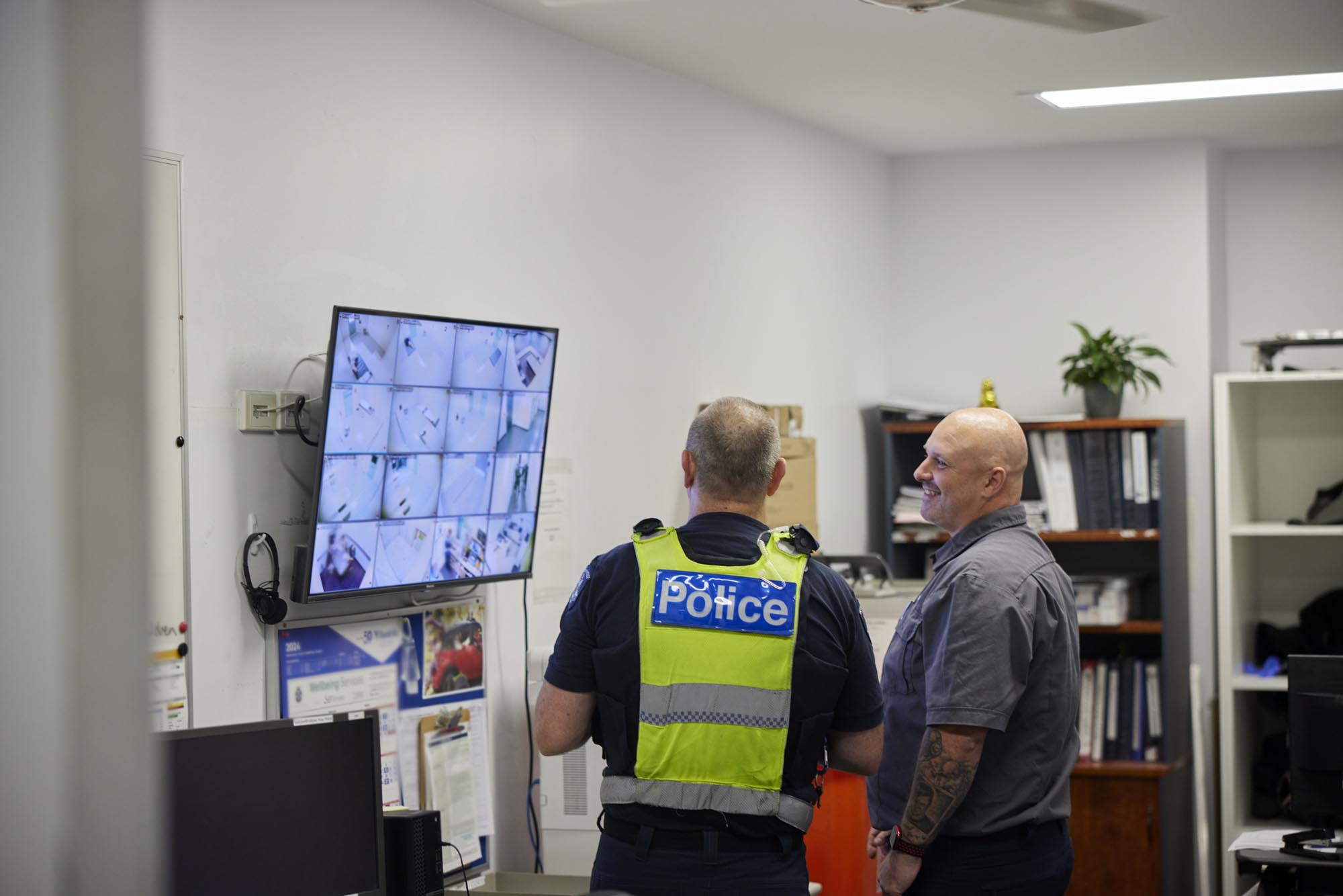 Prepare for your police custody officer application | Victoria Police
