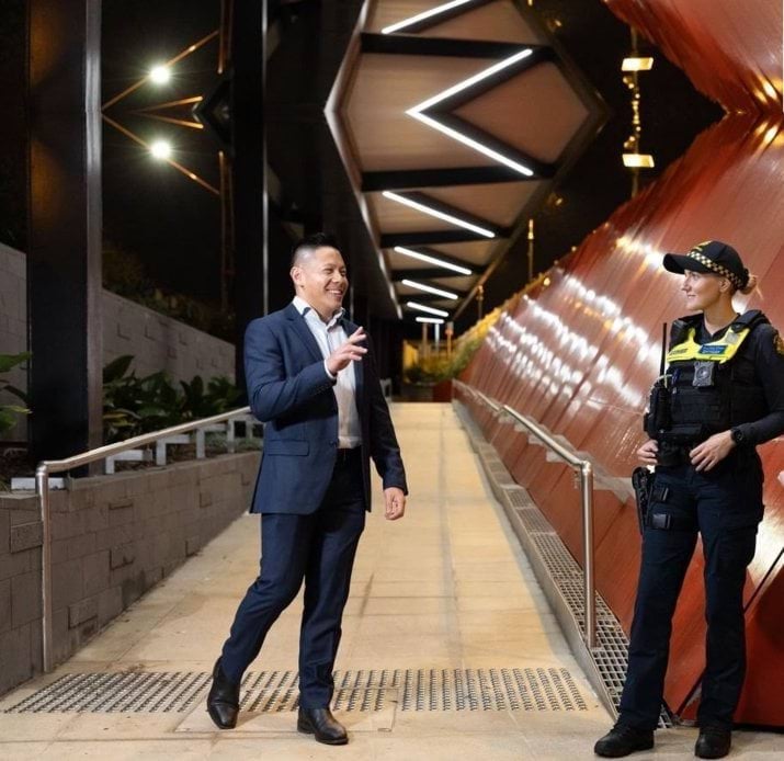 Protective services officer careers | Victoria Police