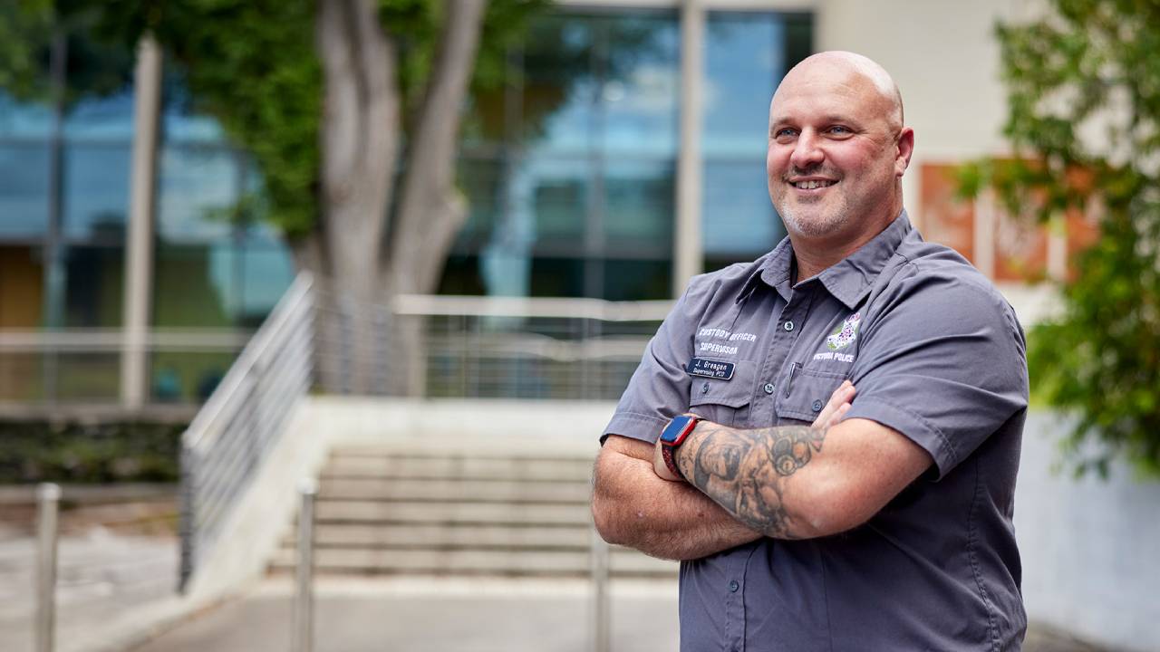 Prepare for your police custody officer application | Victoria Police